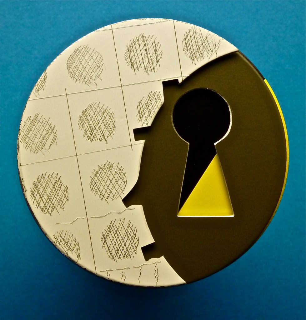 LaPlantz Studios » Blog Archive » “Grid/Key/Goldi” Lock Brooch